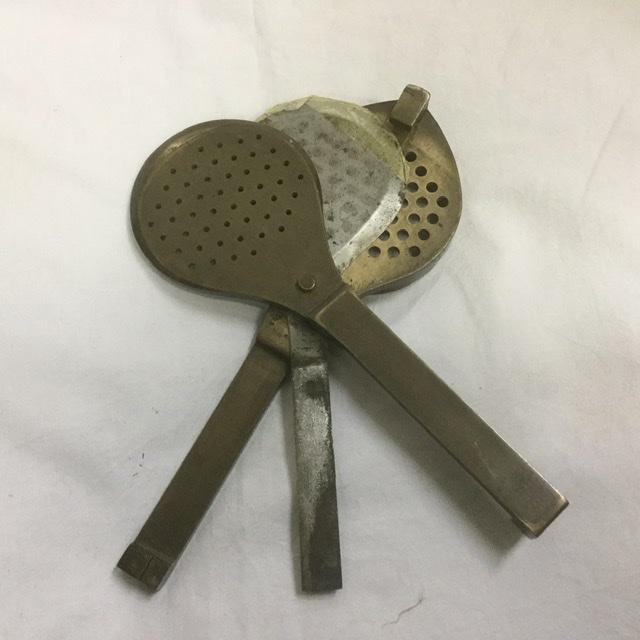 Brass Pill Maker | CURIOUS SCIENCE