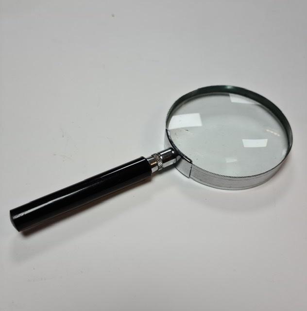 Magnifying Glass CURIOUS SCIENCE magnifying-glass-curious-science