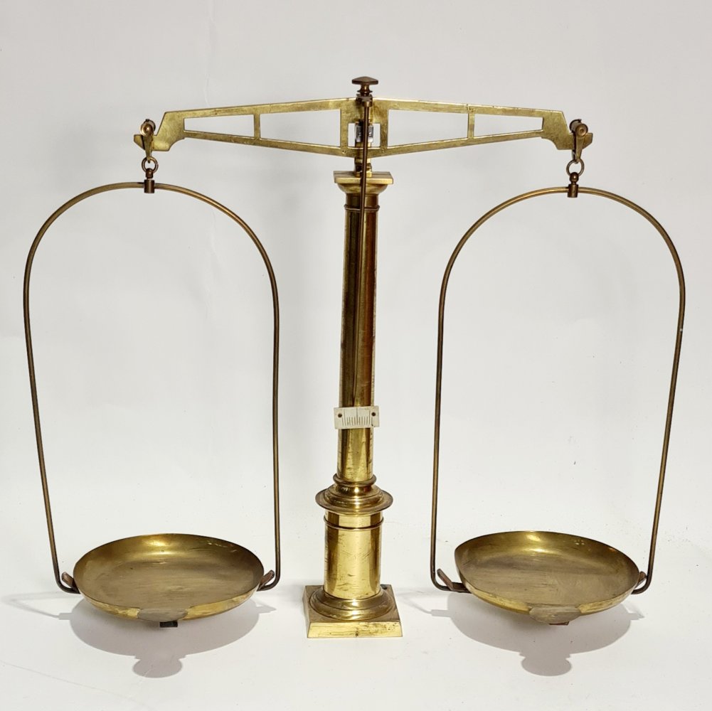 Large Brass Weighing Scales | CURIOUS SCIENCE
