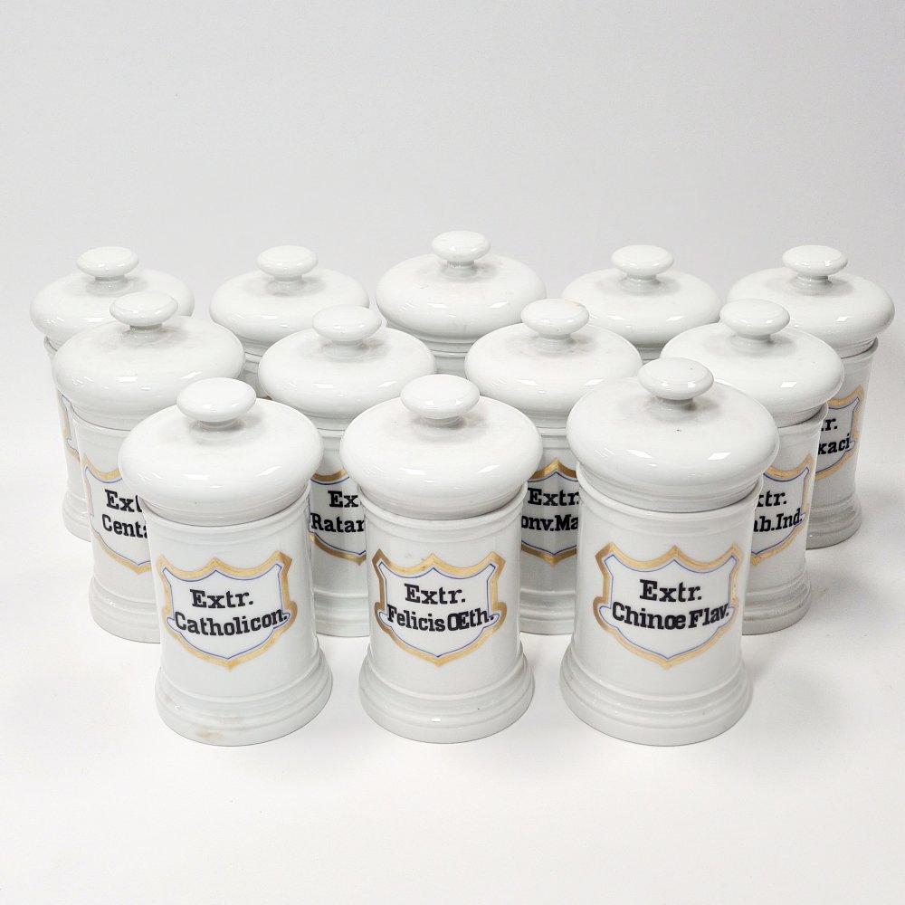 Small Pharmacy Jars (each) | CURIOUS SCIENCE