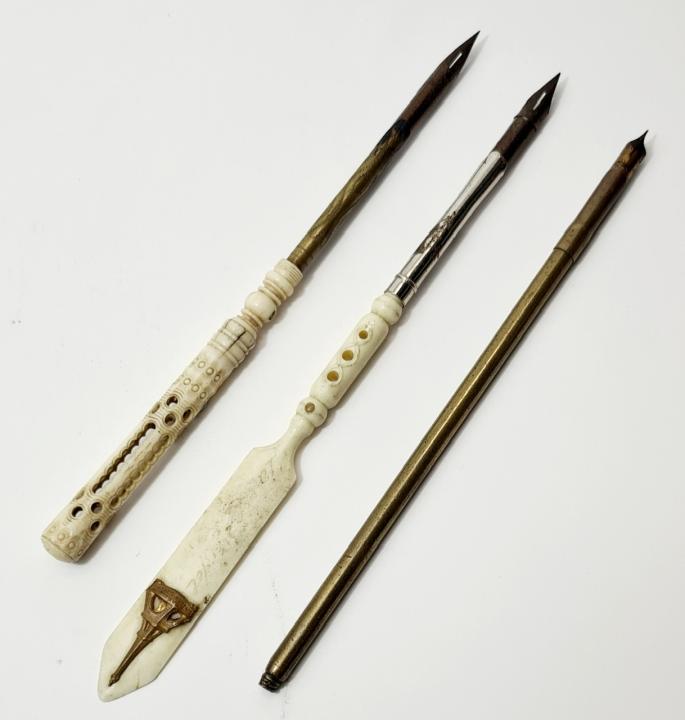 Decorative Pen / Scribe | CURIOUS SCIENCE