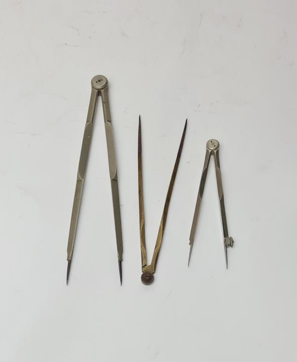 Brass Dividers | CURIOUS SCIENCE