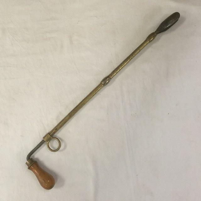 Veterinary Balling Gun | CURIOUS SCIENCE