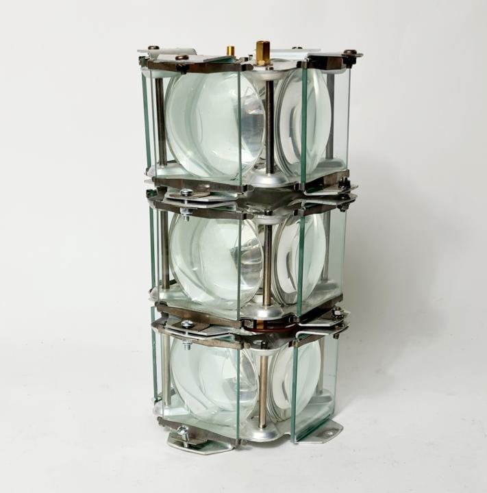 Stack Of Beacon Lenses | CURIOUS SCIENCE