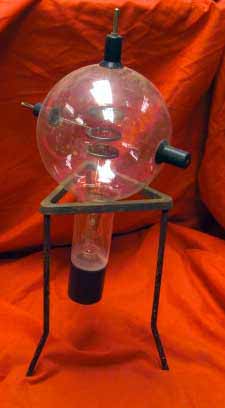 Teltron Discharge Tube, Thermionic Valve Demonstration | CURIOUS SCIENCE