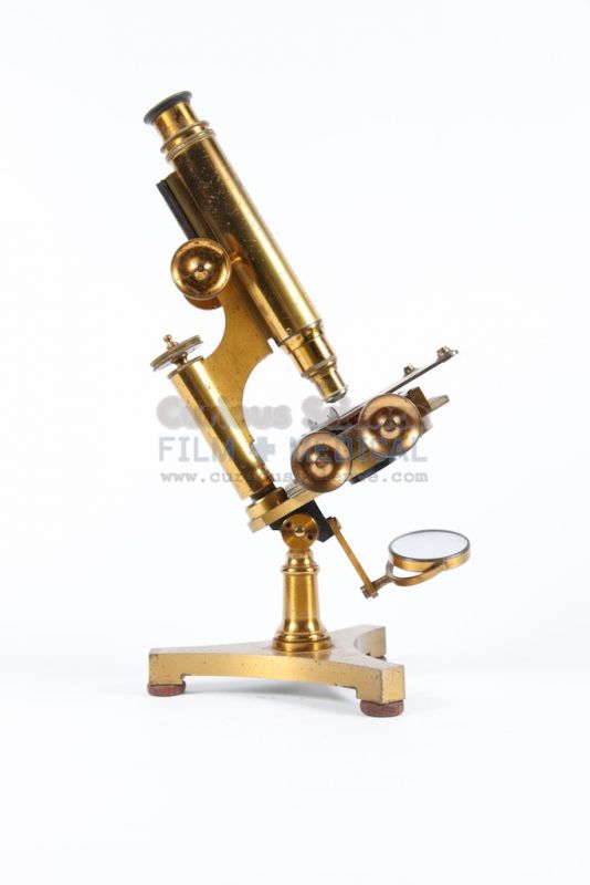Antique Microscope | CURIOUS SCIENCE