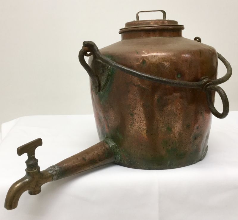 Copper kettle/urn | CURIOUS SCIENCE