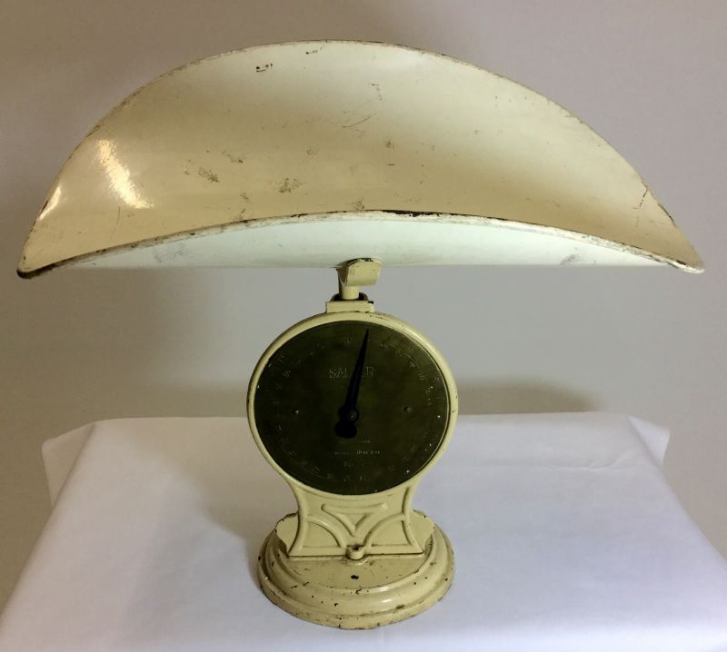 Baby scales | CURIOUS SCIENCE