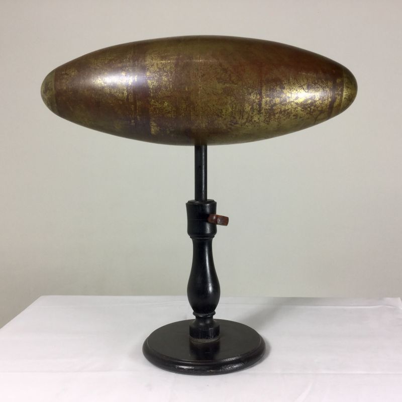 Elyptical electrostatic conductor | CURIOUS SCIENCE