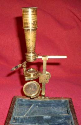 Cary type microscope cased | CURIOUS SCIENCE