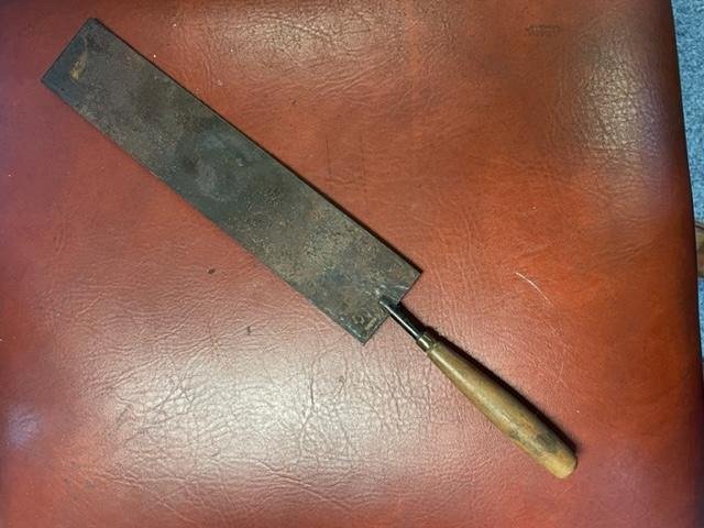 Rectangular Iron Tool | CURIOUS SCIENCE